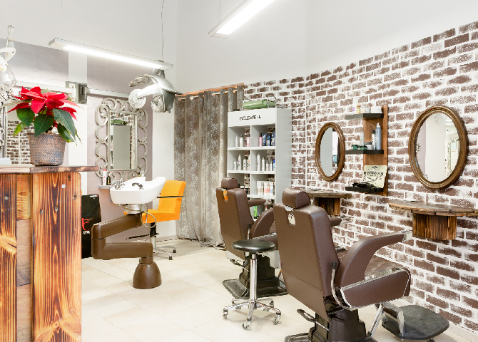 Sarah Witt Coiffeur - Friseur termine in 1060 Wien online buchen